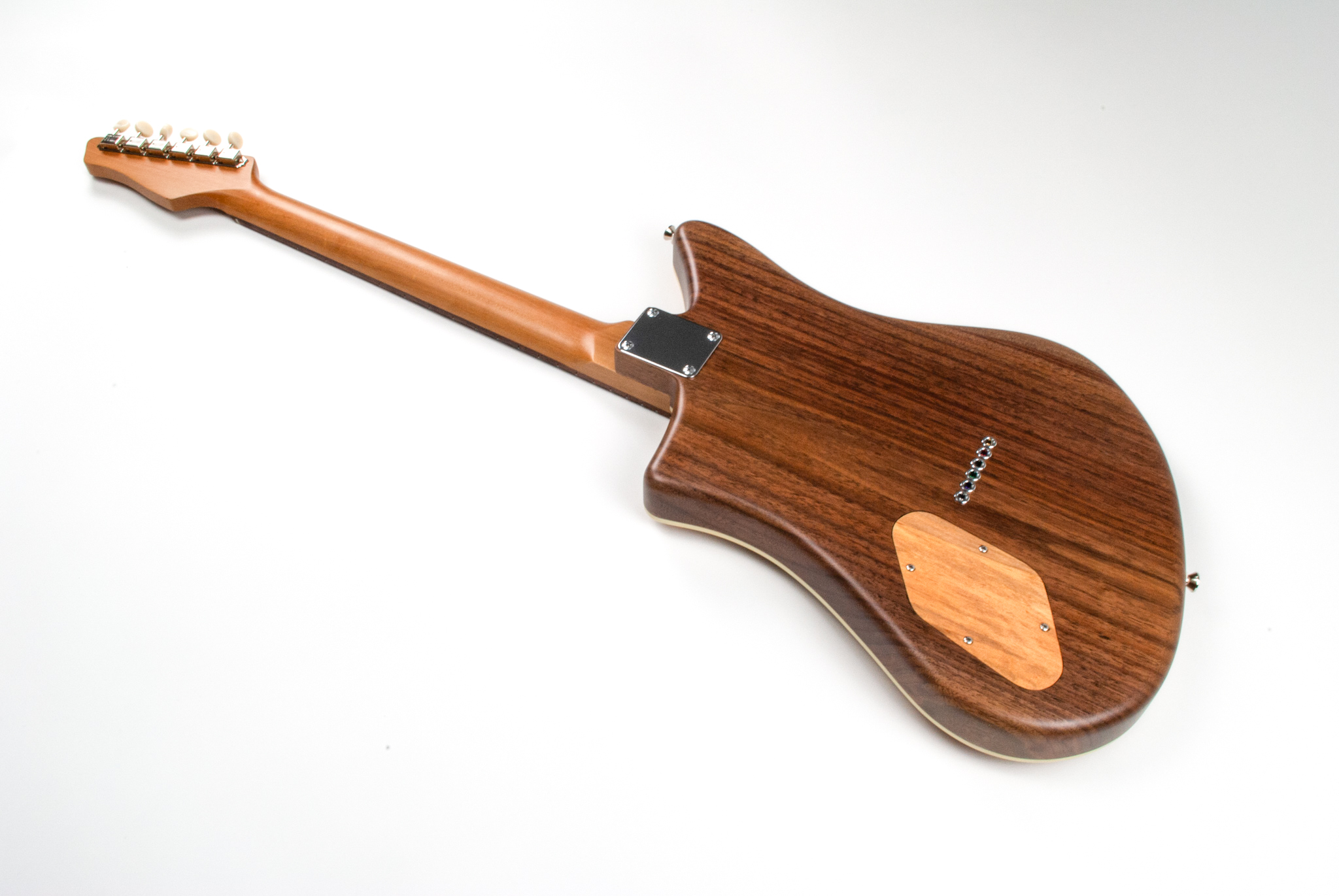 Mystic Deluxe – Lord Guitars | Handmade and Crafted Electric Guitars